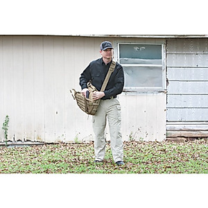 Red Rock Outdoor Gear Navigator Laptop Bag (Coyote)