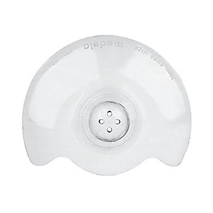 Medela Contact Nipple Shield, 24mm Medium, Nippleshield for Breastfeeding with Latch Difficulties or Flat or Inverted Nipples, Made Without BPA