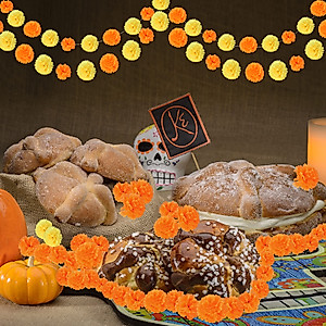 Starryle Marigold Flowers 50Pcs Large Silk Artificial Marigold Flower Heads for Diwali Festival Indian Wedding Party Day of The Dead Dia de Los Muertos ofrenda Altar DIY Decor (Orange, 3.54 inch)