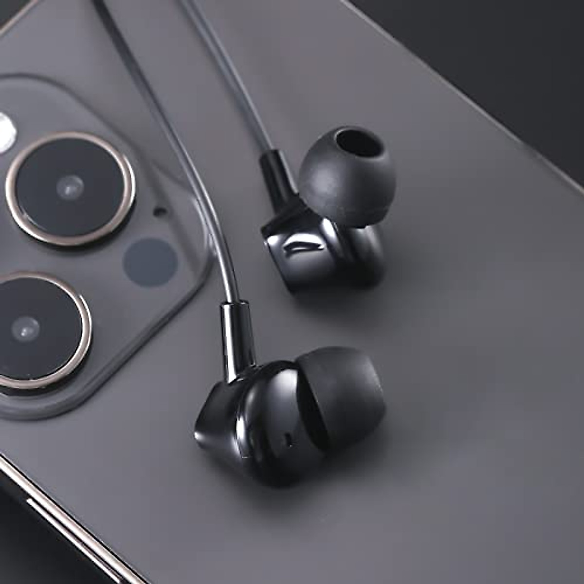 Aylaa Wired Earbuds Headphones with Microphone Noise Isolating Stereo Bass in-Ear Earphones – for Smartphones, Tablets, Schools, Ipads, Multiuse - 3.5mm Plug in Audio Jack - Black