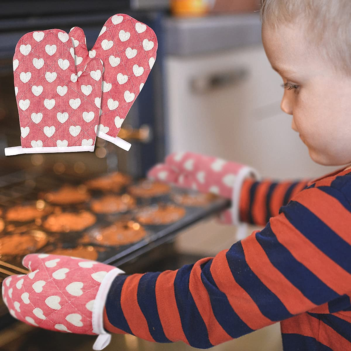 DOERDO 2 Pack Kid Oven Mitts for Children Heat Resistant Kitchen Mitts, Great for Cooking Baking, Age 4-12 (7"x4.7", Sweet Heart)