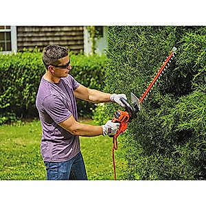 BLACK+DECKER Hedge Trimmer with Sawblade, Electric, 22-Inch (BEHTS400)