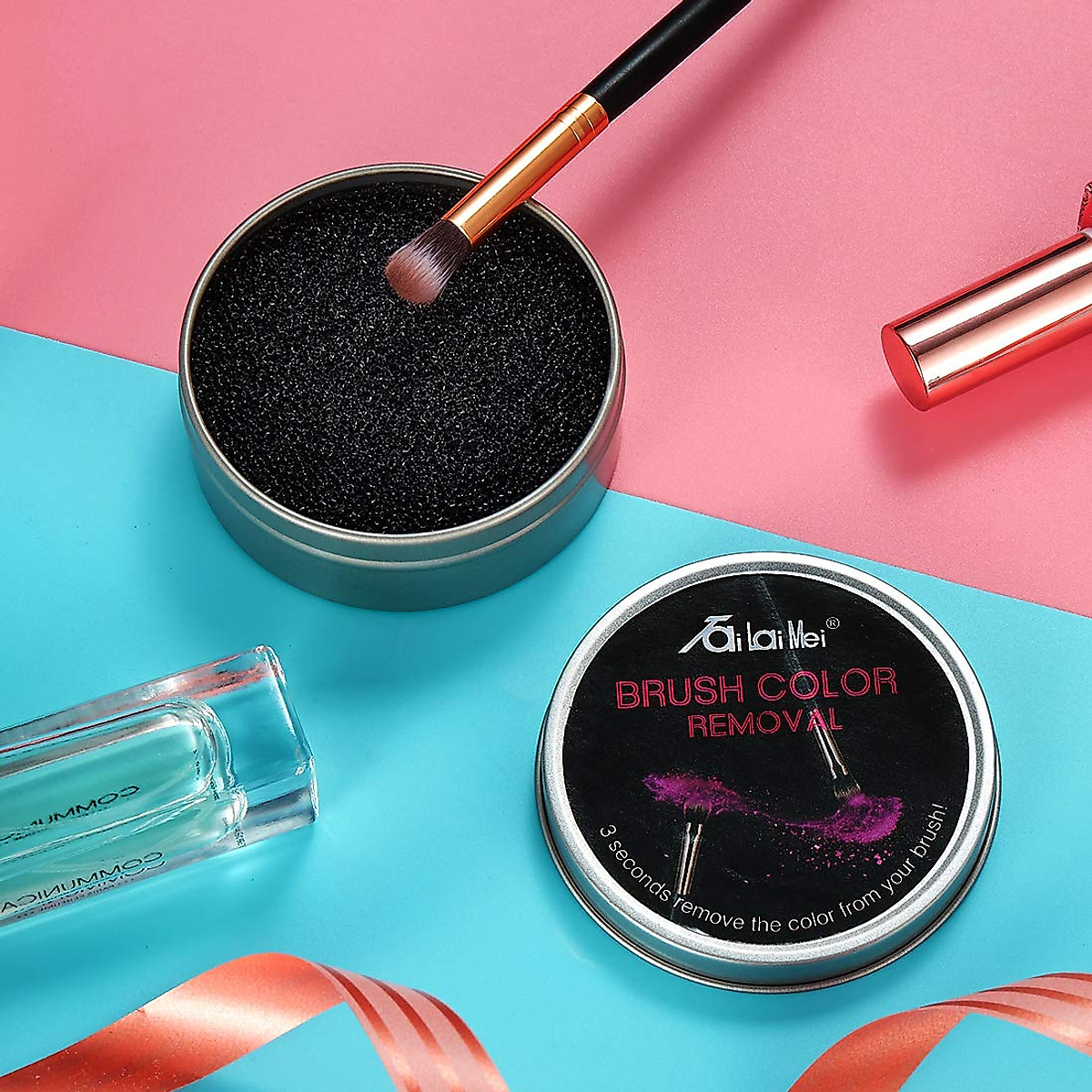 TailaiMei 2 Pack Color Removal Cleaner Sponge, Quickly & Easily Clean Makeup Brushes Powder Without Water or Chemical Solutions Eliminating Drying Time - Switch Eyeshadow Colored Immediately