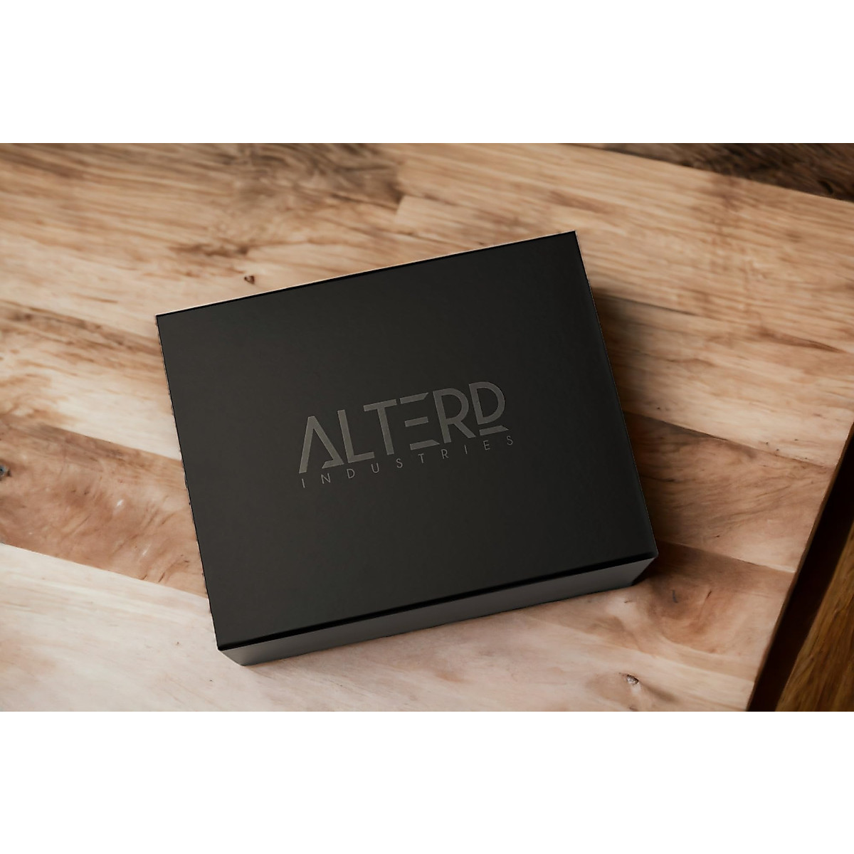 Alterd Industries Married in Vegas - Las Vegas, Personalized Engraved Glasses, Wedding Gift, Enganged Couples Gift, Toasting Glasses, Beer Glasses (Stemless Wine Glasses)