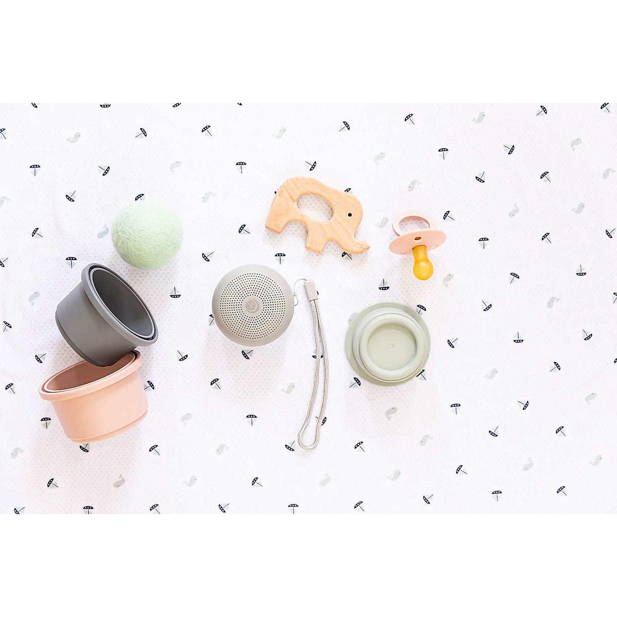 Yogasleep Travel Mini (Gray) Portable White Noise Machine, 6 Soothing Sounds, Dimmable Night Light, Compact Size for Travel & Diaper Bag, Sleep Aid, Adult & Baby, USB Rechargeable, Lanyard for Hanging