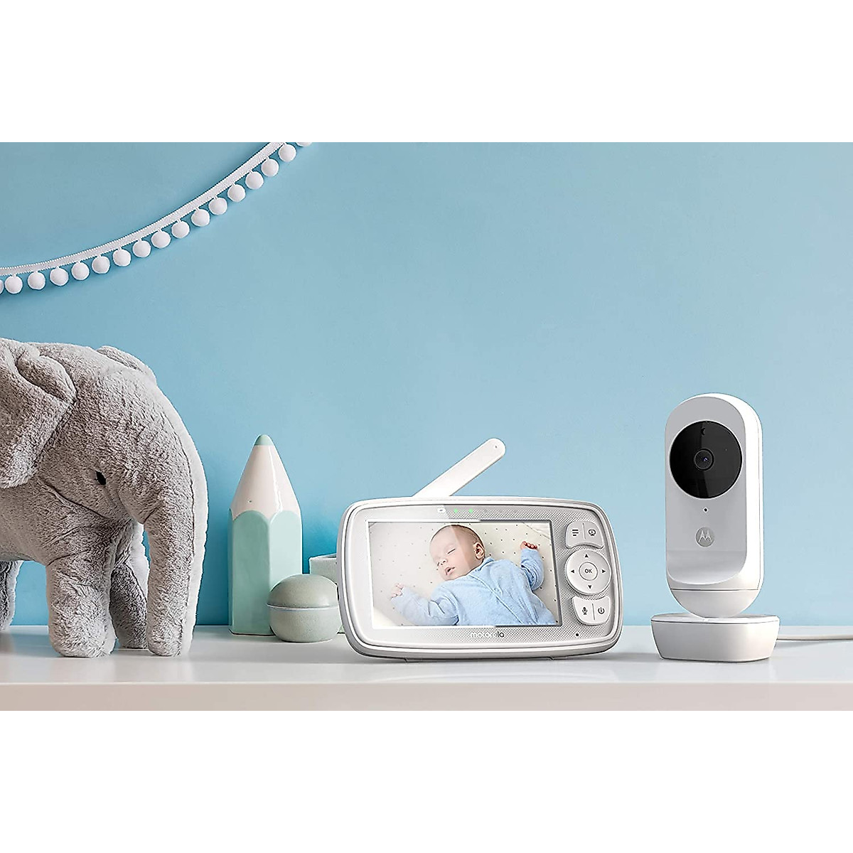 Motorola Ease44CONNECT Wi-Fi Video Baby Monitor with 4.3" HD Color Screen (New Baby Monitor)