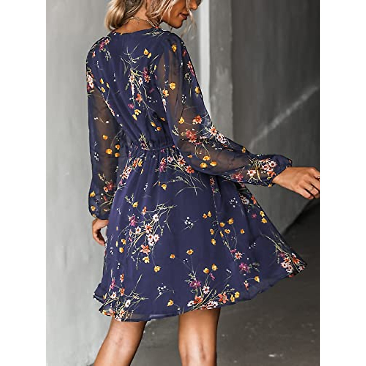 CUPSHE Women's Floral Print Chiffon A-Line Mini Dress Long Peasant Sleeves Elastic Autumn Dress,S