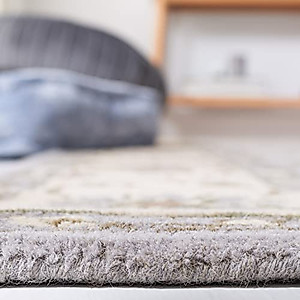 SAFAVIEH Heritage Collection Area Rug - 8' x 10', Beige & Grey, Handmade Traditional Oriental Wool, Ideal for High Traffic Areas in Living Room, Bedroom (HG862A)