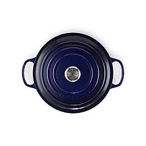 Le Creuset Enameled Cast Iron Signature Round Dutch Oven, 7.25 qt., Indigo
