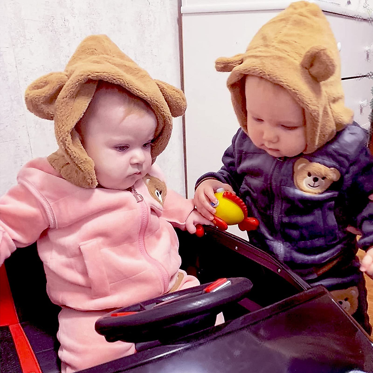 keaiyouhuo 3PCS Winter Toddler baby boy girl clothes 6-24 Months Baby Sweaters Coat + Pants + Hooded Vest Outfit Set