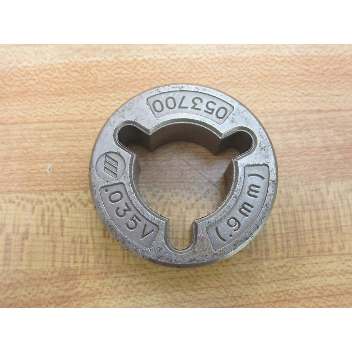 Miller 053700 Drive Roll, V Groove .035 Wire