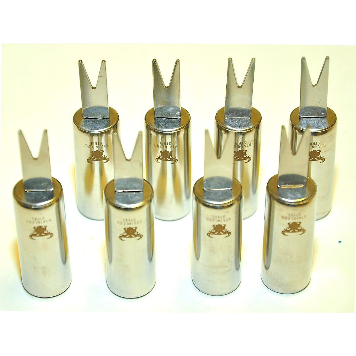 G & F 20-Piece Stainless-Steel BBQ Tool Kit, Strong, Sturdy, Heavy Duty Grilling Tool Kit in Portable Aluminium Carrying Case, Dishwasher Safe