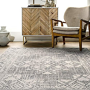 nuLOOM Mia Machine Washable Geometric Medallion Area Rug, 5' x 8', Light Grey
