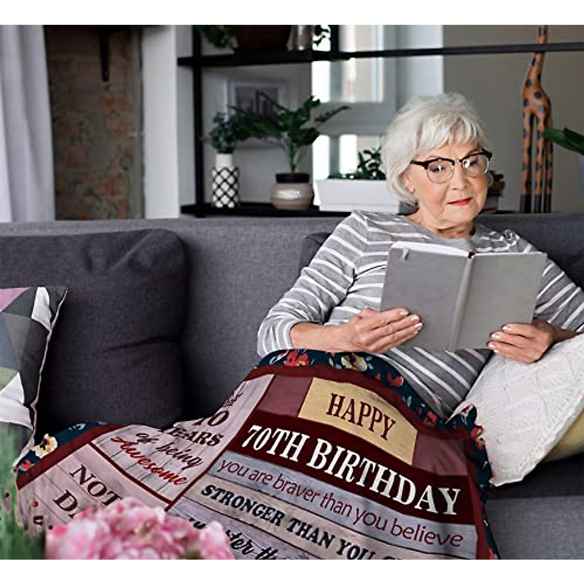 Muxuten 70th Birthday Gifts for Women/Men - 70th Birthday Gifts Blanket 60"X50" - Best Gifts for 70 Year Old Woman, 70 Year Old Birthday Gifts for Women, 70th Birthday Gift Ideas, Birthday Party Decor
