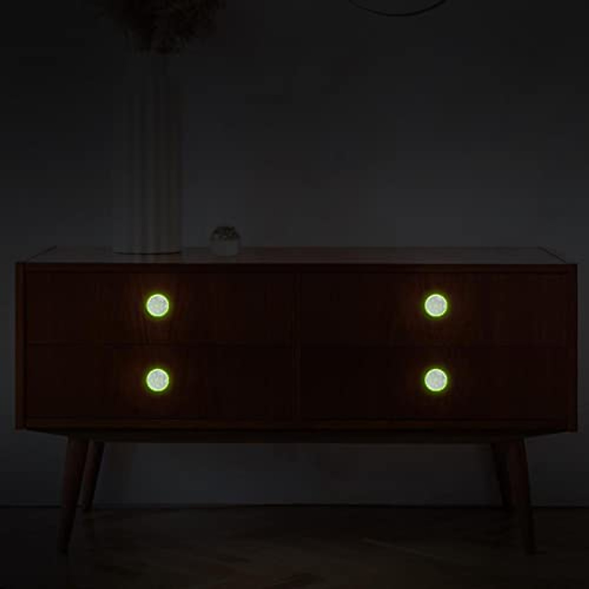 4 Packs Beautiful Rainbow Peal Shell Fluorescence Crystal Glass Cabinet Knobs Drawer Handles for Kitchen Cabinets Dresser Cupboard Wardrobe Pulls Handles