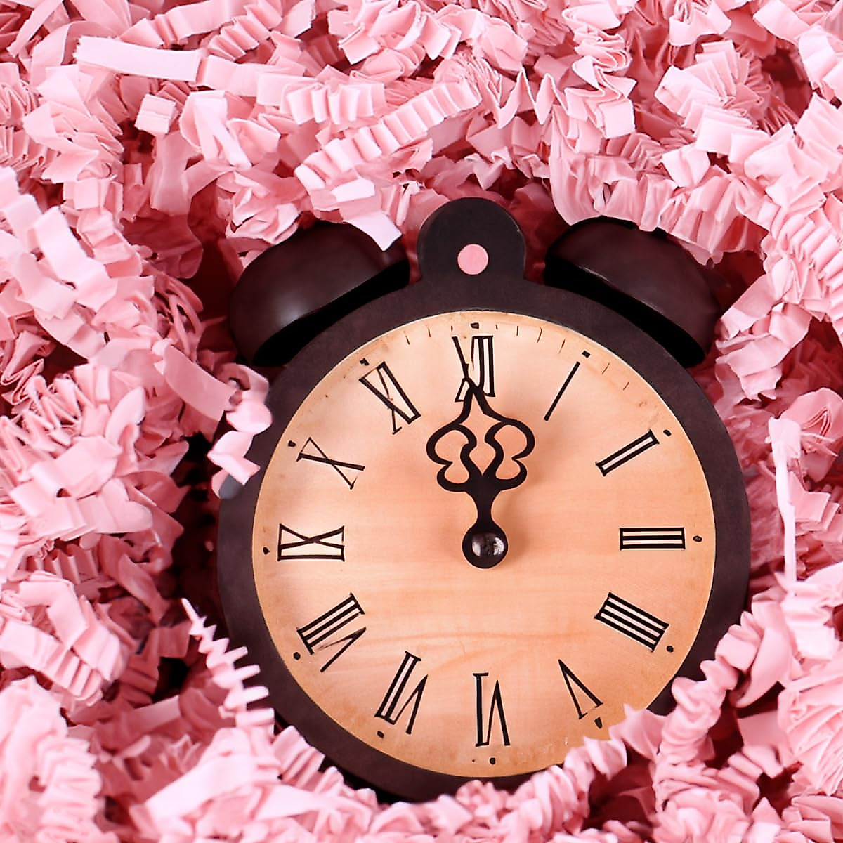 Mighty Gadget 1 LB Light Pink Crinkle Cut Paper Shred Filler for Gift Wrapping & Basket Filling