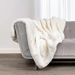 Mon Chateau Luxury Collection Faux Fur Throw/Blanket - 50" x 70", Ivory