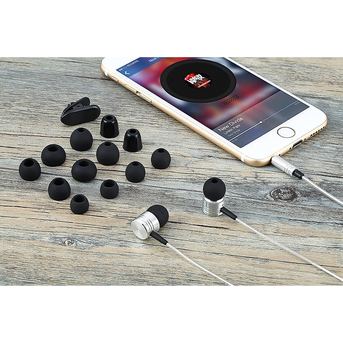 Betron B650 Earphones Wired Headphones in Ear Noise Isolating Earbuds with Microphone and Volume Control Powerful Bass Driven Sound, 10mm Large Drivers