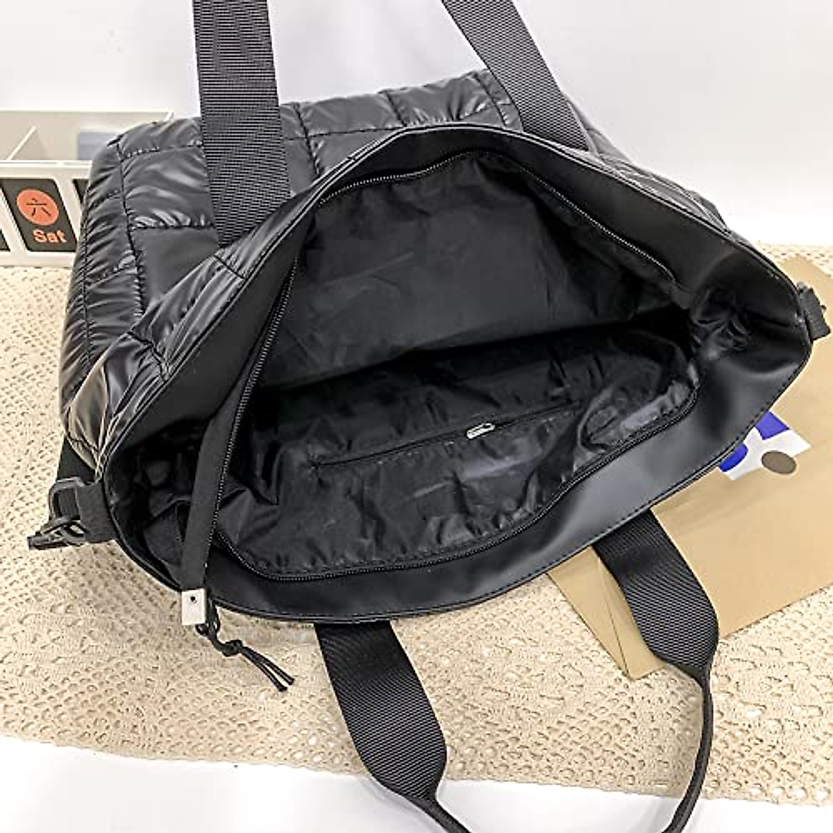 Large Quilted Tote Bag with Zip for Women Lightweight Winter Down Cotton Padded Plaid Shoulder Bags Quilted Bags Down Padding Handbags