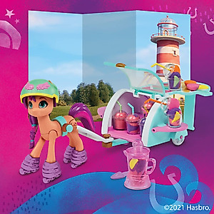 My Little Pony: A New Generation Movie Story Scenes Mix and Make Sunny Starscout - Toy with Compound, 25 Accessories, 3-Inch Pony (Accessory Colors May Vary)
