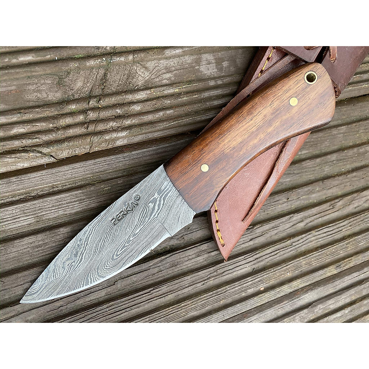 Perkin Hunting knife with Sheath Damascus Steel full tang BT11