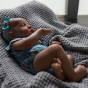 CHAREX Realistic Reborn Baby Dolls - 18 inch Newborn Baby Doll, Full Vinyl Body Therapy Dolls, Anatomically Correct Real Baby Girl Christmas Birthday Gift Set for Kids Age 3 +