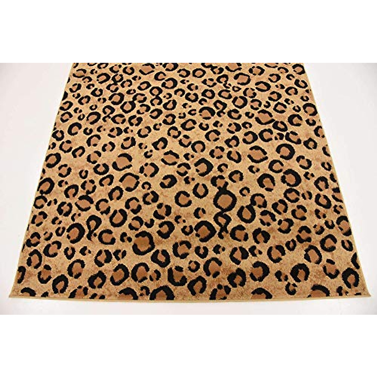 Unique Loom Wildlife Collection Area Rug - Leopard (5' 3" x 8' Rectangle, Light Brown/ Black)