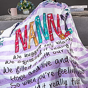 NAZENTI Luxury Super Soft Sherpa Fleece Blanket 50x60, Nanny Loves Me Blanket, Nanny Blanket, Nanny Gifts from Grandchildren, Blanket Nanny Gifts for Birthday, Christmas Blanket for Nanny Gifts