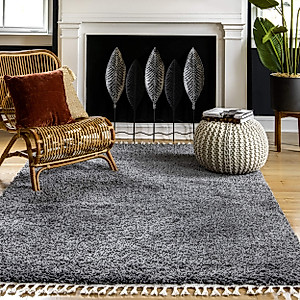 nuLOOM Gelina Soft Shaggy Tassel Plush Area Rug, 8x11, Dark Grey