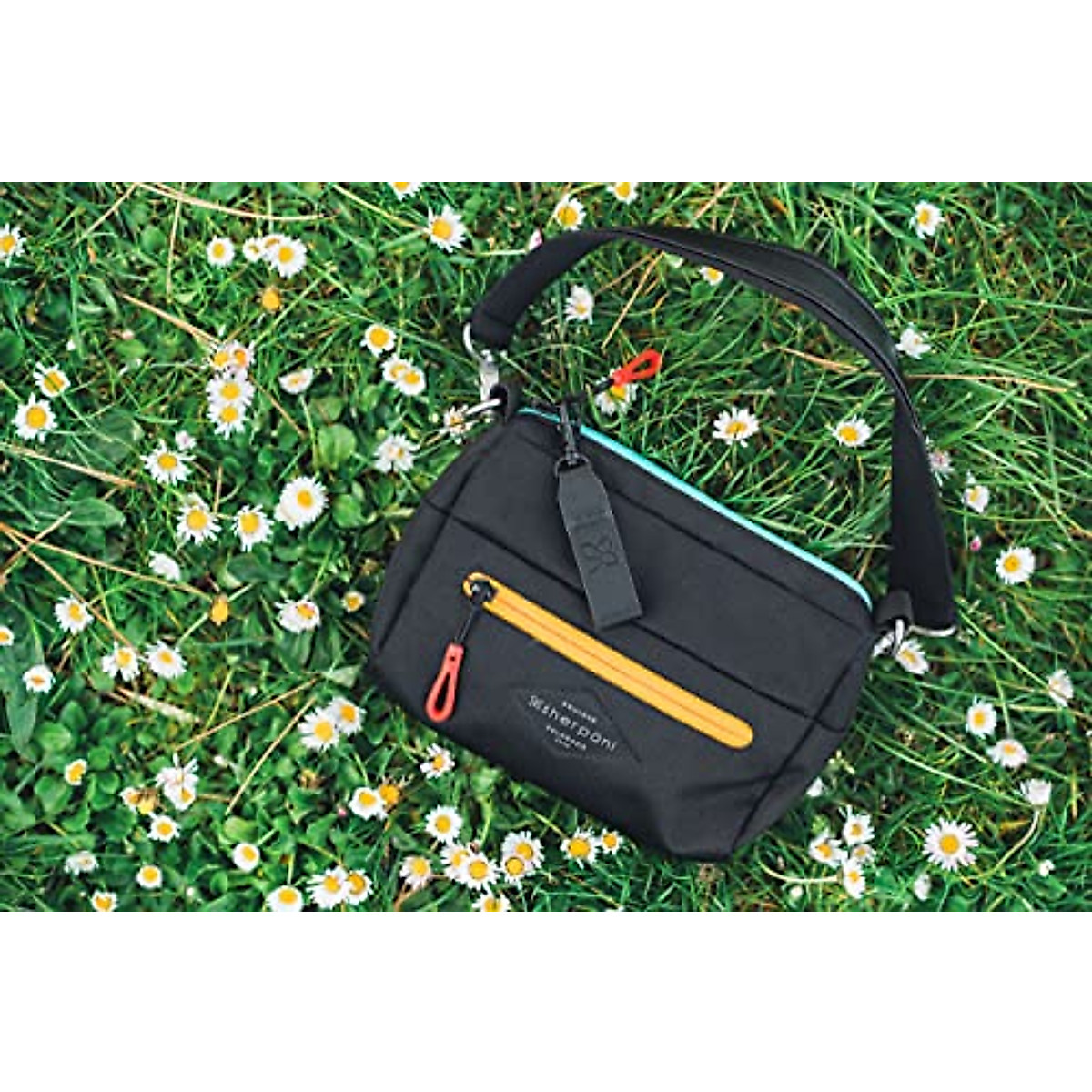 Sherpani Skye, Small Crossbody Purse, Nylon Crossbody Bag, Lightweight Cross Body Bag, Shoulder Bag, Purses for Women, RFID Protection (Chromatic)