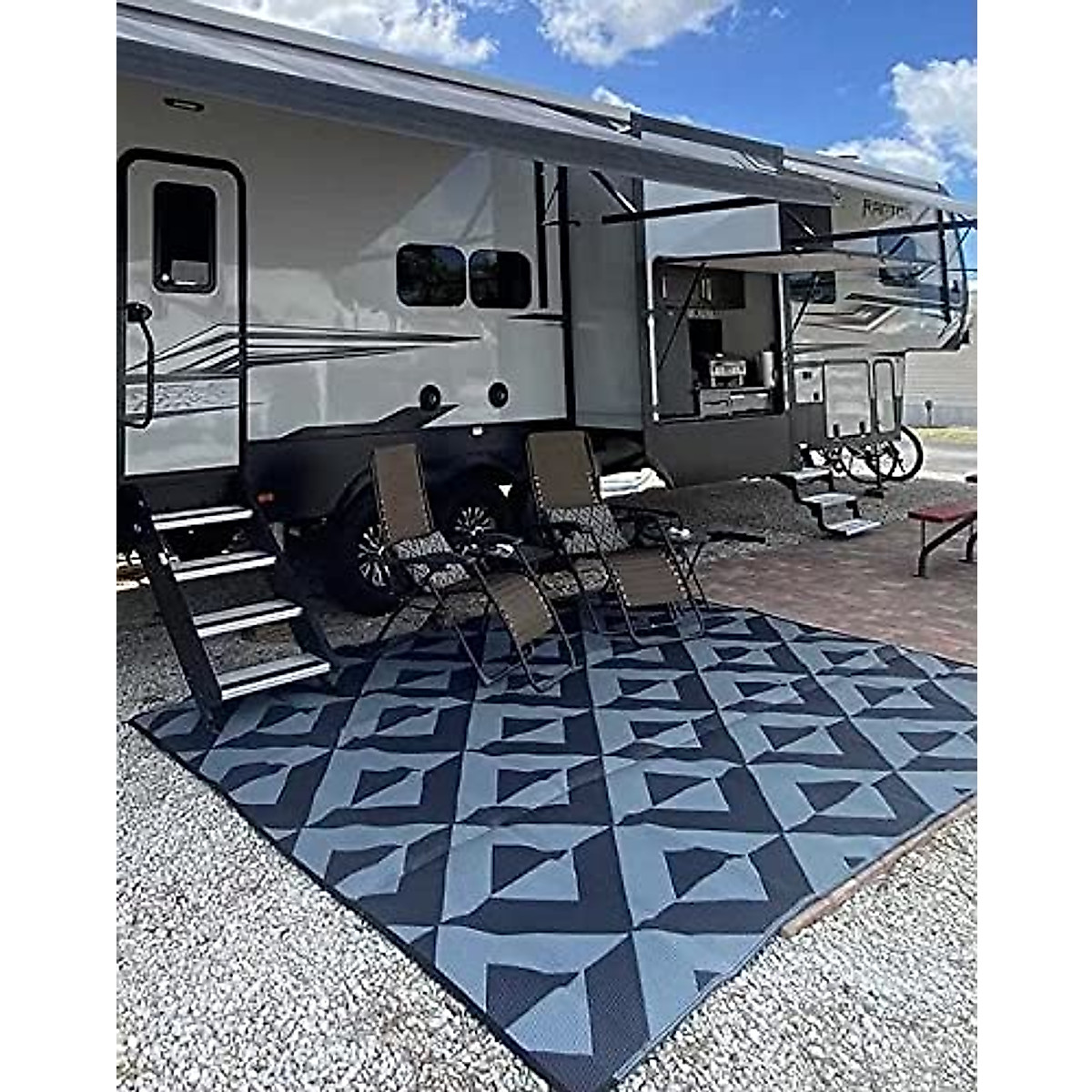 Rv Mat Patio Rug Geometric Triangle Pattern 9x16 Black/Grey