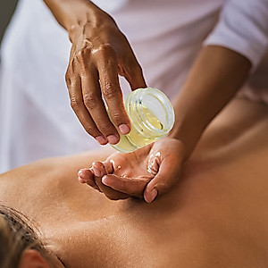 Hoa Kinh 4oz Glass Jars With Lids, Mini Round Canning Jars Wide Mouth, 40 Pack, Empty Cosmetic Bottles for Storage Creams, Beauty Products, Lotion, and Ointments