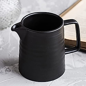 Ceramic Pour Over Coffee Maker, V60 Dripper & Decanter, Hand Brewer Durable Pot, Cone Funnel Coffee Drip with Black Coffee Filter Pot 1-2 Cup