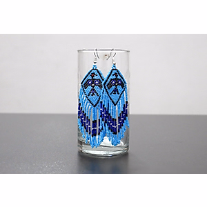 Buybeaded Handmade beaded native american style glass seed bead earrings Pendientes de cuentas nativas al estilo mexicano de artesanos gifts for women (Thunder bird skuyblue)