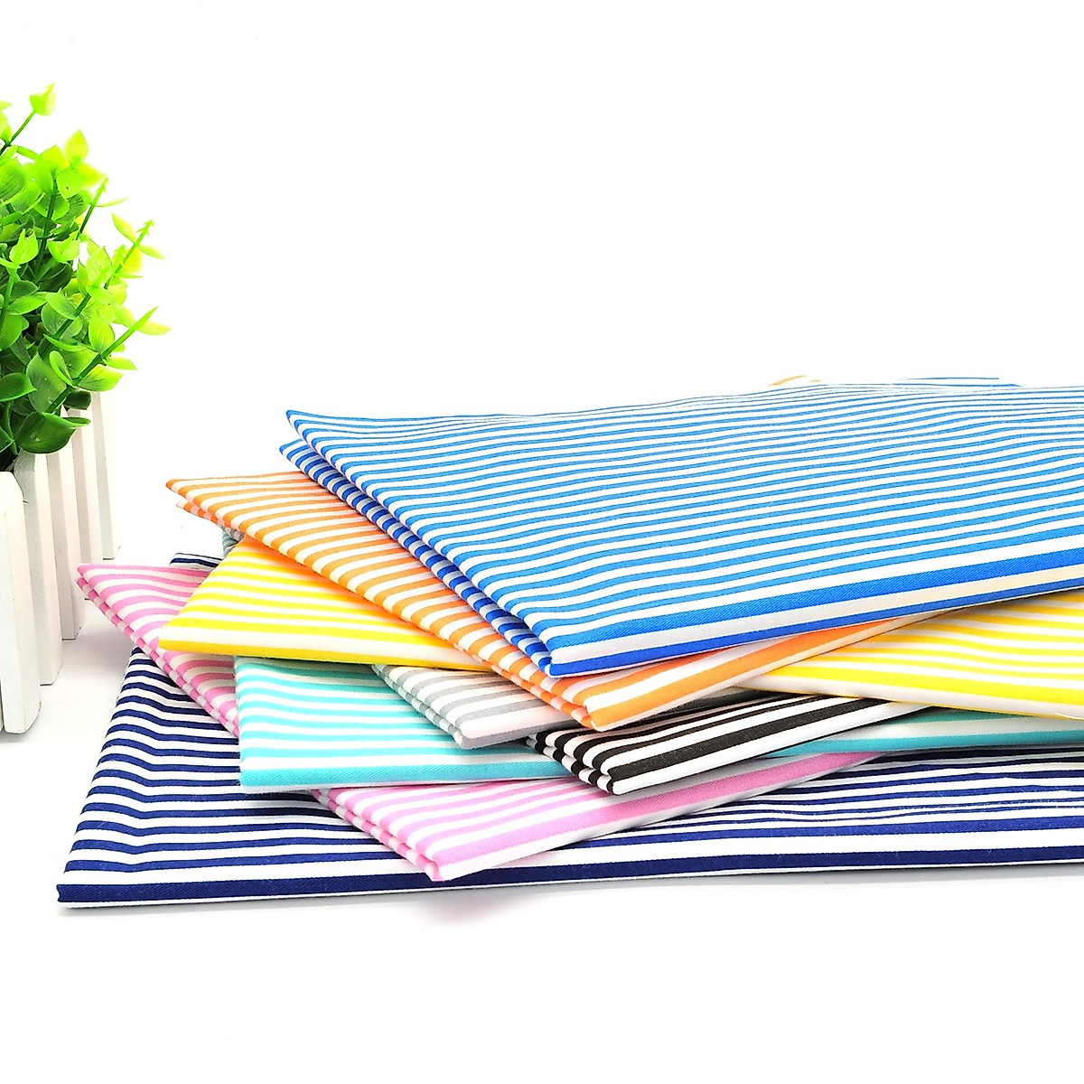 Fat Quarter Fabric Bundles Printed Calico Cloth Pre-Cut Quilting Cotton Twill Striped Printed Assortments,Craft Cloth Bundle Squares,DIY for Sewing Crafting Rose Flavor(Stripe 8pcs,18 by 20.5Inch)