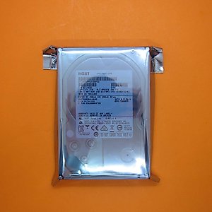 HITACHI HUS724020ALA640 2TB 7.2K SATA 3.5" 6Gbps Hard Drive (Renewed)