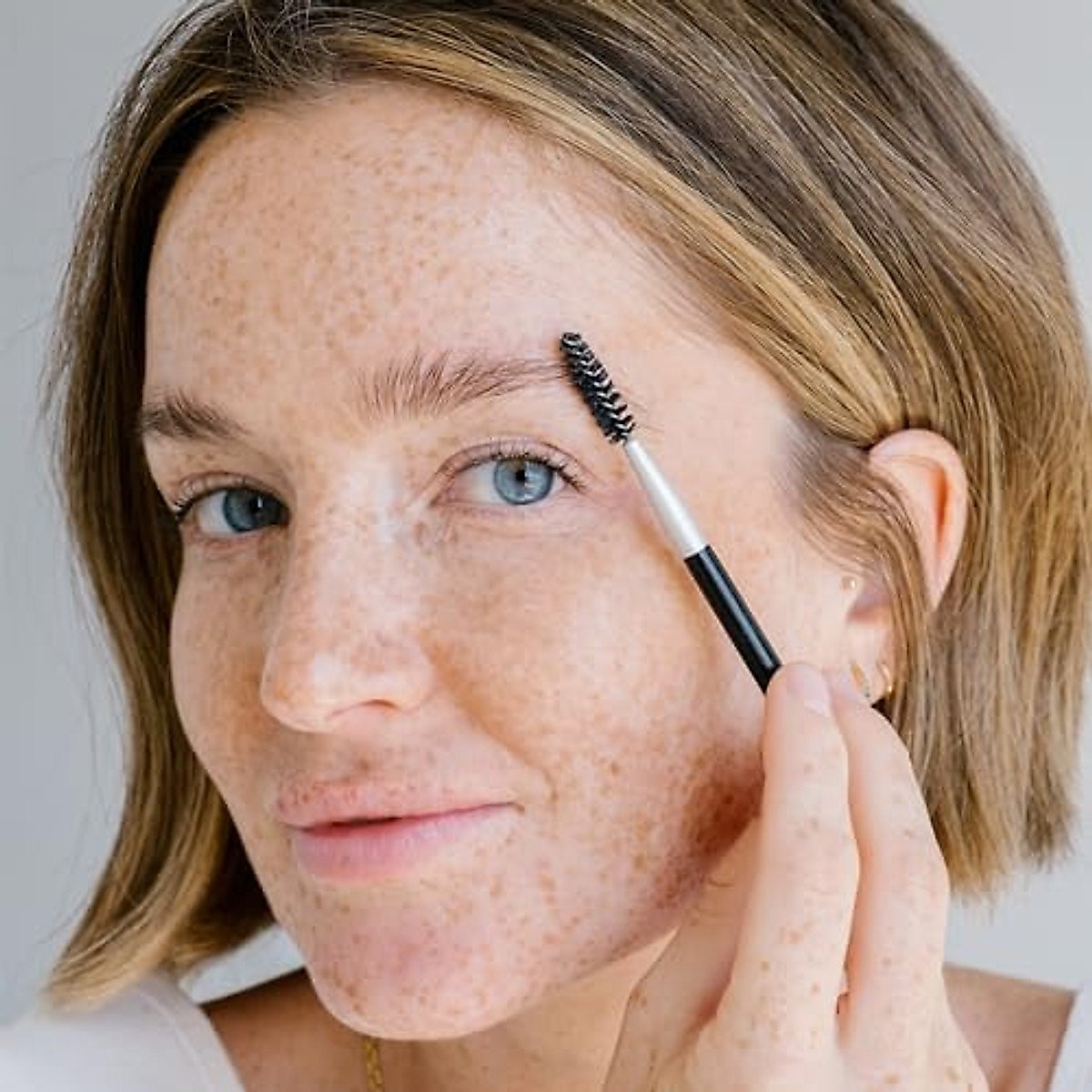 WUNDERBROW Fix It Clear Eyebrow Gel, Long Lasting Lamination Effect, Includes Dual Ended Brush, Vegan & Cruelty Free