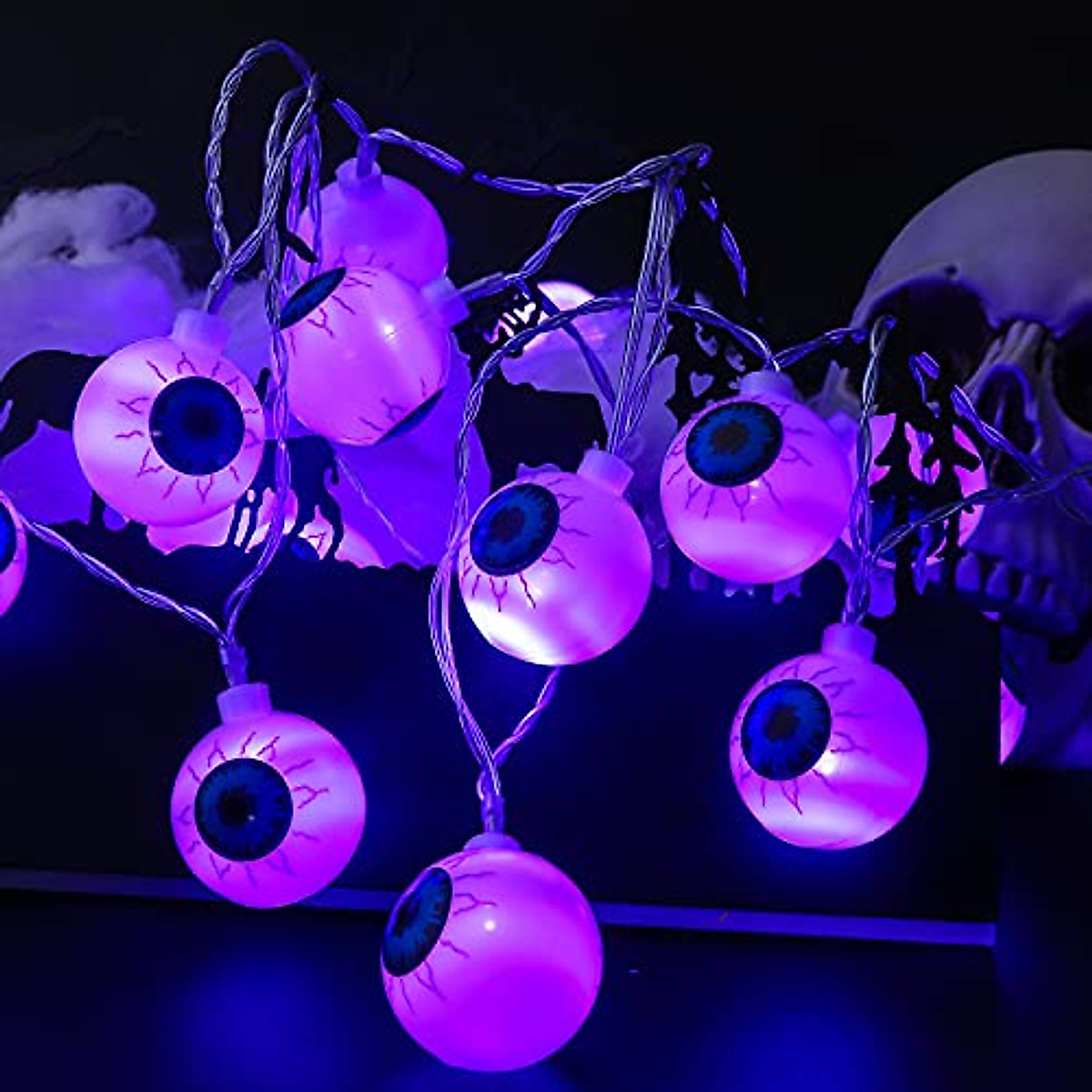 Halloween Purple Eyeball String Lights, 30 LED Battery Powered Halloween Decorative Lights with Remote, 16.4 FT 8 Modes Twinkle Lights, for Outdoor Indoor Halloween Party Home Decorations