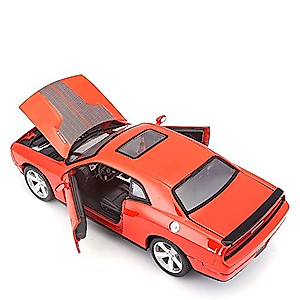 Maisto 1:24 Scale 2008 Dodge Challenger SRT8 Diecast Vehicle (COLORS VARY) , Blue
