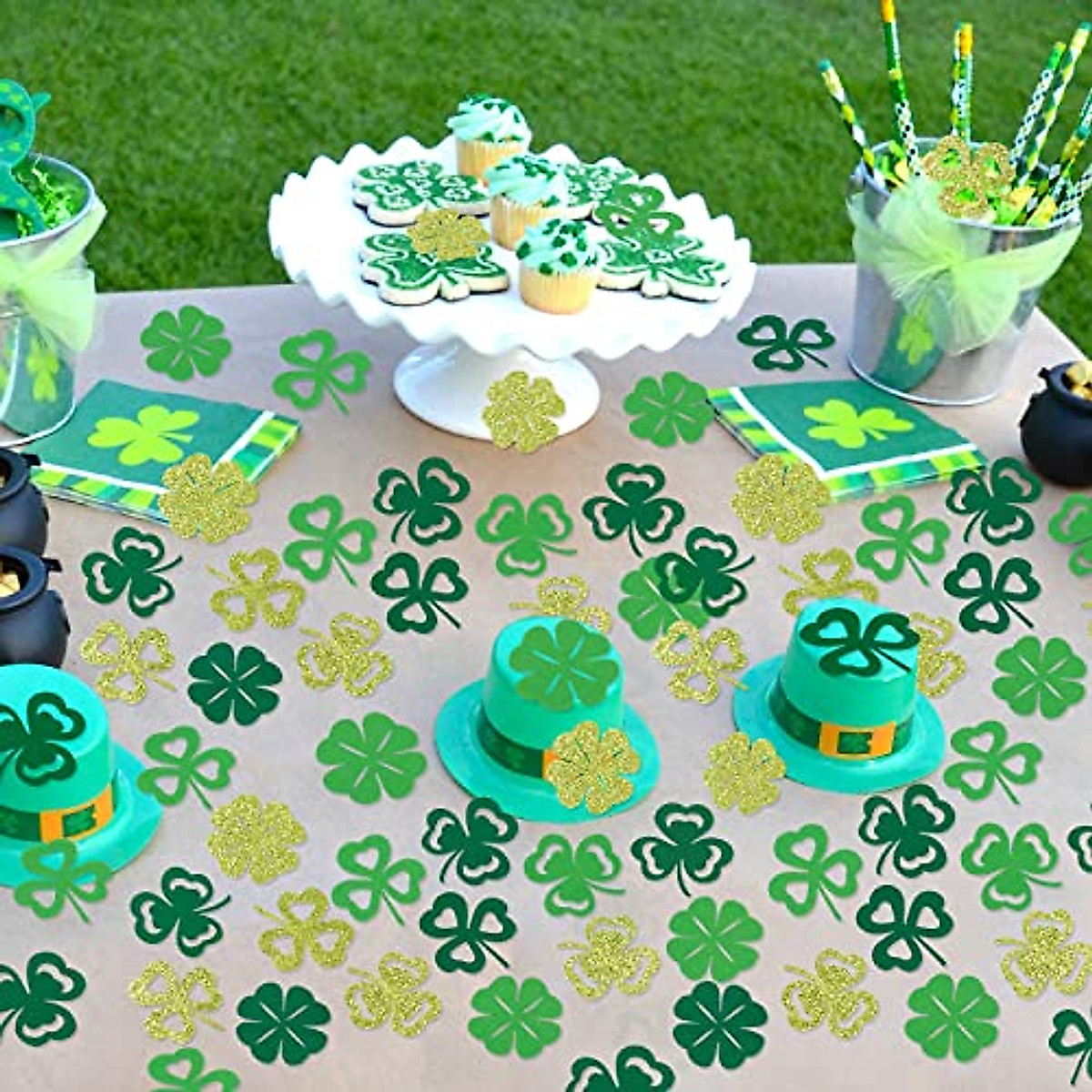 200Pcs Shamrock Confetti, St. Patrick's Confetti for Tables, Lucky Green Clover Confetti, St. Patricks Day Table Decor for Irish Party Supplies St. Patrick's Day Decorations