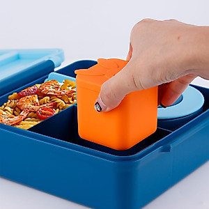 PEUTIER 2pcs Condiment Containers with Lids, Leak Proof Silicone Salad Dressing Container Reusable Dipping Sauce Cups for Most Bento Lunch Box Picnic Travel (Orange, Purple)