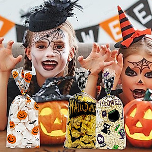 AouEtnay 120 Pcs Halloween Cellophane Treat Bags Candy Bags Halloween Goodie Bags with Tags Twist Ties for Goodie Cookie Candy Halloween Party Favor Supplies, 6 Styles