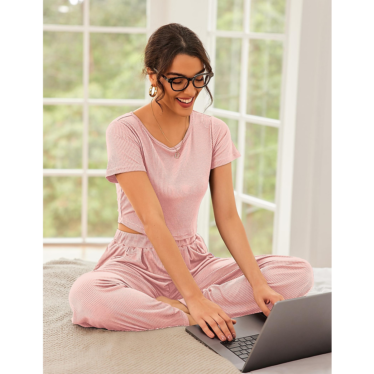 Ekouaer Women's 2 Piece Lounge Sets Short Sleeve Pajama Set Ribbed Knit Crop Top Wide Leg Pants Loungewear,Light Pink,L