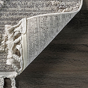 nuLOOM Skylar Geometric Trellis Tassel Area Rug, 7x9, Beige