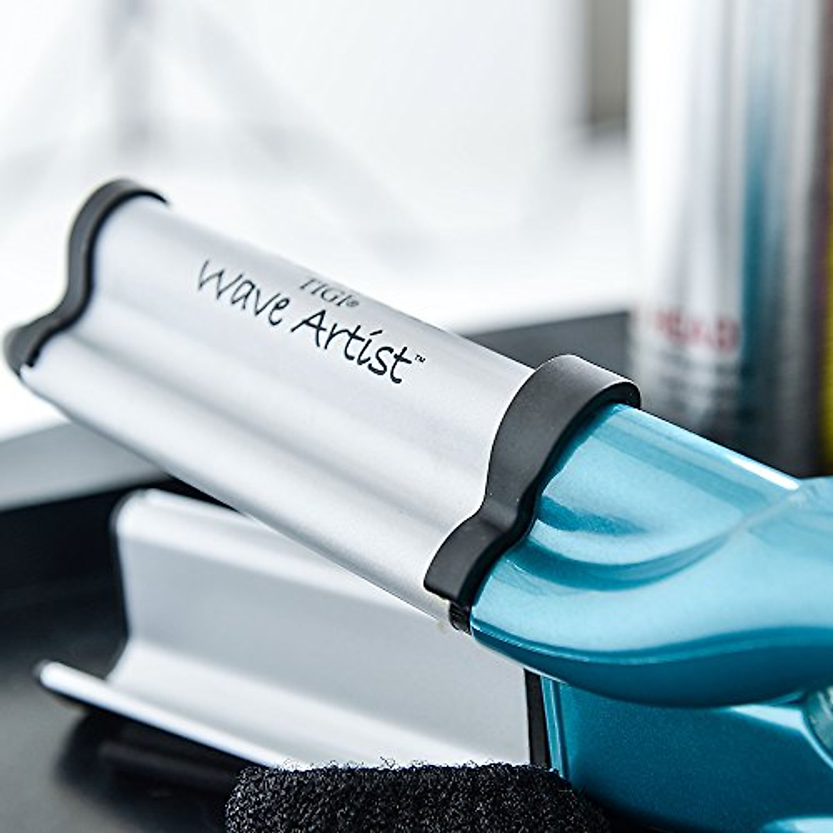 BED HEAD Ceramic Wave Artist Deep Waver for Beachy Waves, 15x9x7 Inch