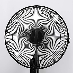 CHICTRY Plastic Fan Blade Replacement Leaves with Nut Cover for Household Standing Pedestal Fan Table Fanner Accessories White 16 Inch 3 Leaves