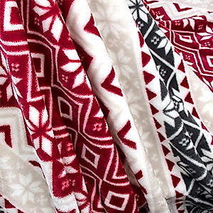 PAVILIA Christmas Throw Blanket | Holiday Christmas Red Fleece Blanket | Soft, Plush, Warm Winter Cabin Throw, 50x60 (Red Snowflakes)