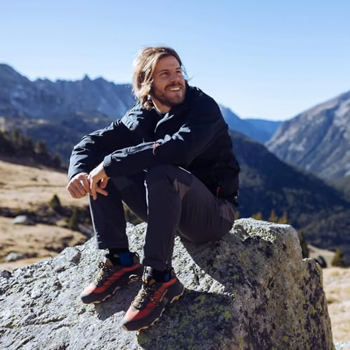 Apricoat Adventure 2.0 Men's Warm Winter Jacket Insulated, Hooded, Waterproof and windproof for Traveling, Hiking, Trekking, Camping, & All Sports Activities such as Snowboarding & Skiing-Black