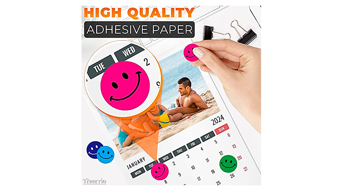 500Pcs Smiley Face Stickers for Teachers & Parties