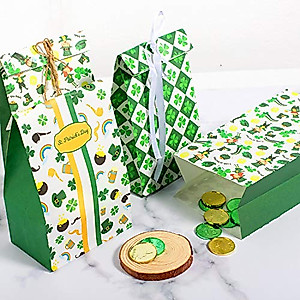 Whaline 60 Pack St Patrick's Day Paper Gift Bag, Irish Shamrock Candy Treats Bag for St Patrick's Party Favors, Birthday Supplies